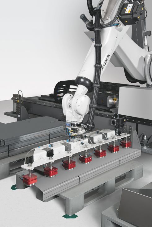Bending Cell | Automatic sheet metal bending machine | Bystronic