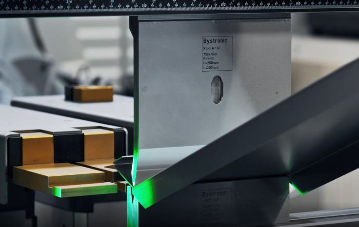 Modular Tool Changer | Press brake automatic tool change | Bystronic