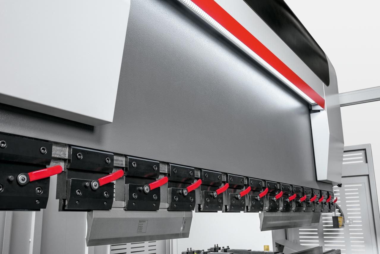 Xact Smart: Now with more bending technology | Bystronic