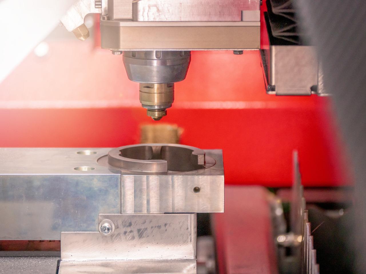 Why Invest in CO₂ Laser Cutting Systems? | Bystronic